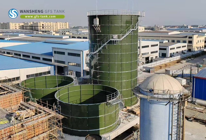 GFS Tank with Ladder and Platform