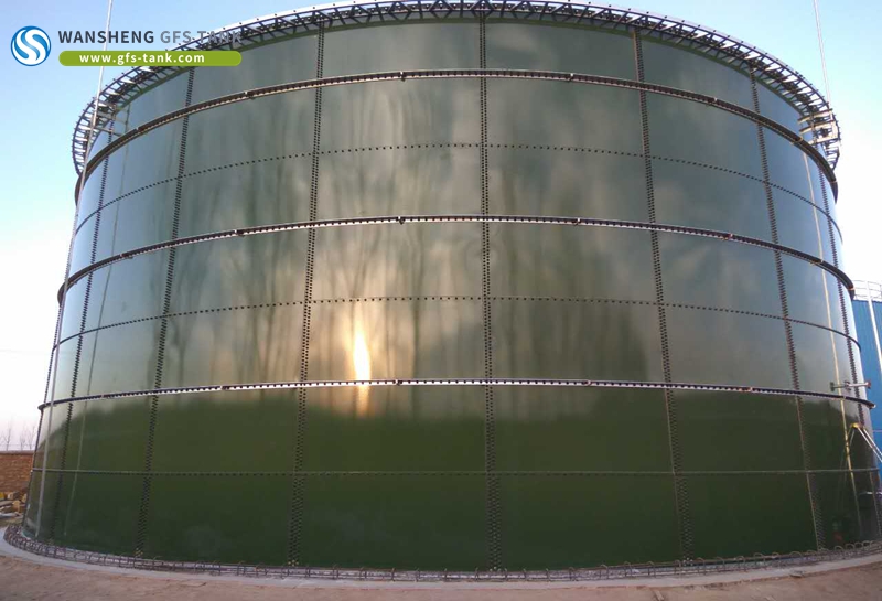 Glass Fused to Steel Tanks with Aluminum Dome Roofs for Potable Water